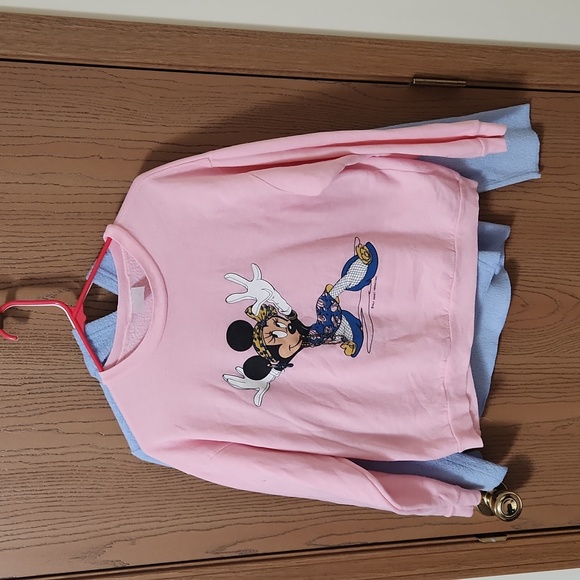 Disney | Sweaters | Vintage Minnie Mouse Sweater | Poshmark